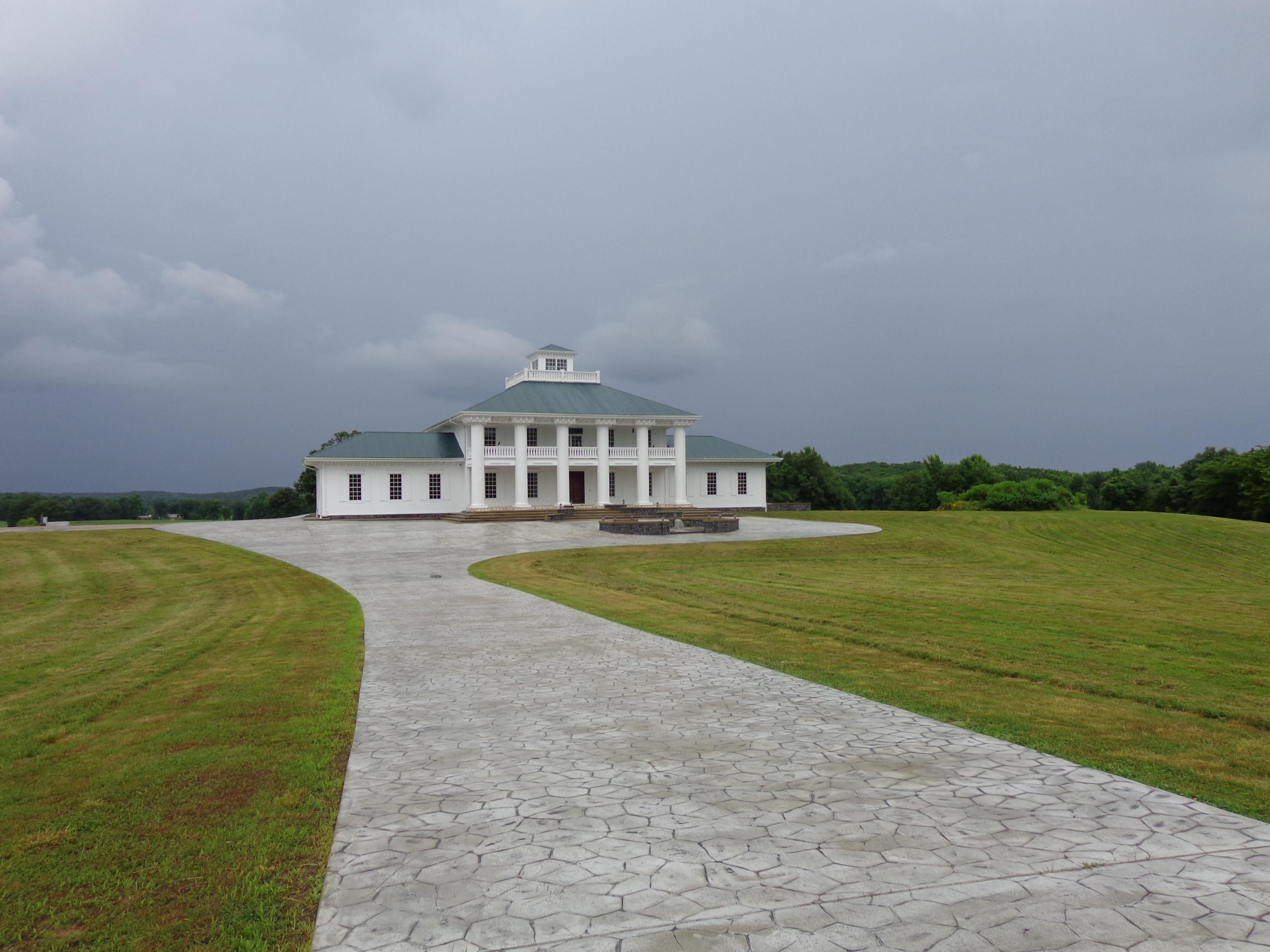 1272 Three Bridges Rd., Mansfield, TN 38236 | LandWatch