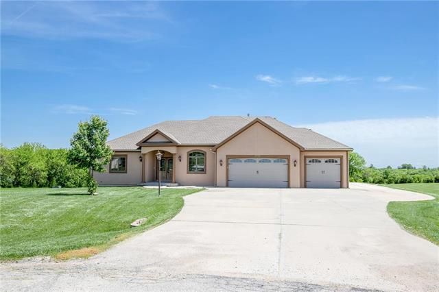 Easton, Leavenworth County, KS House for sale Property ID: 335059365 ...