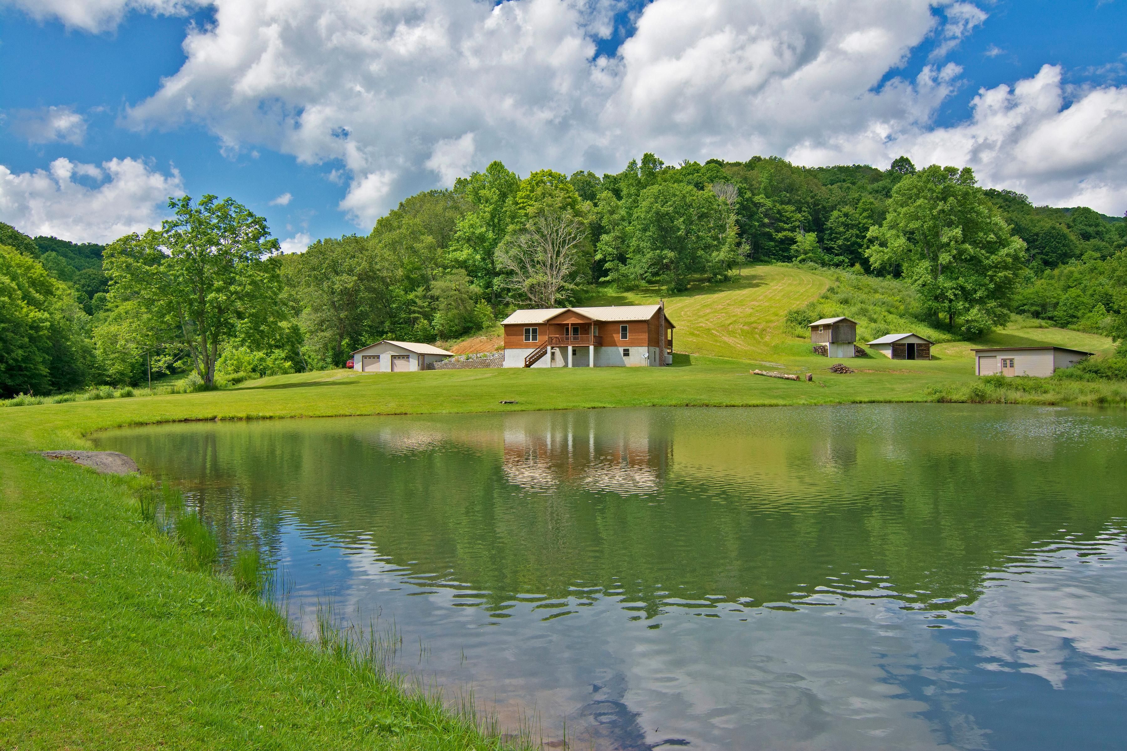 10571 Leonard-Cordova Road, Renick, WV 24966 | MLS: 20-836 Leonard ...