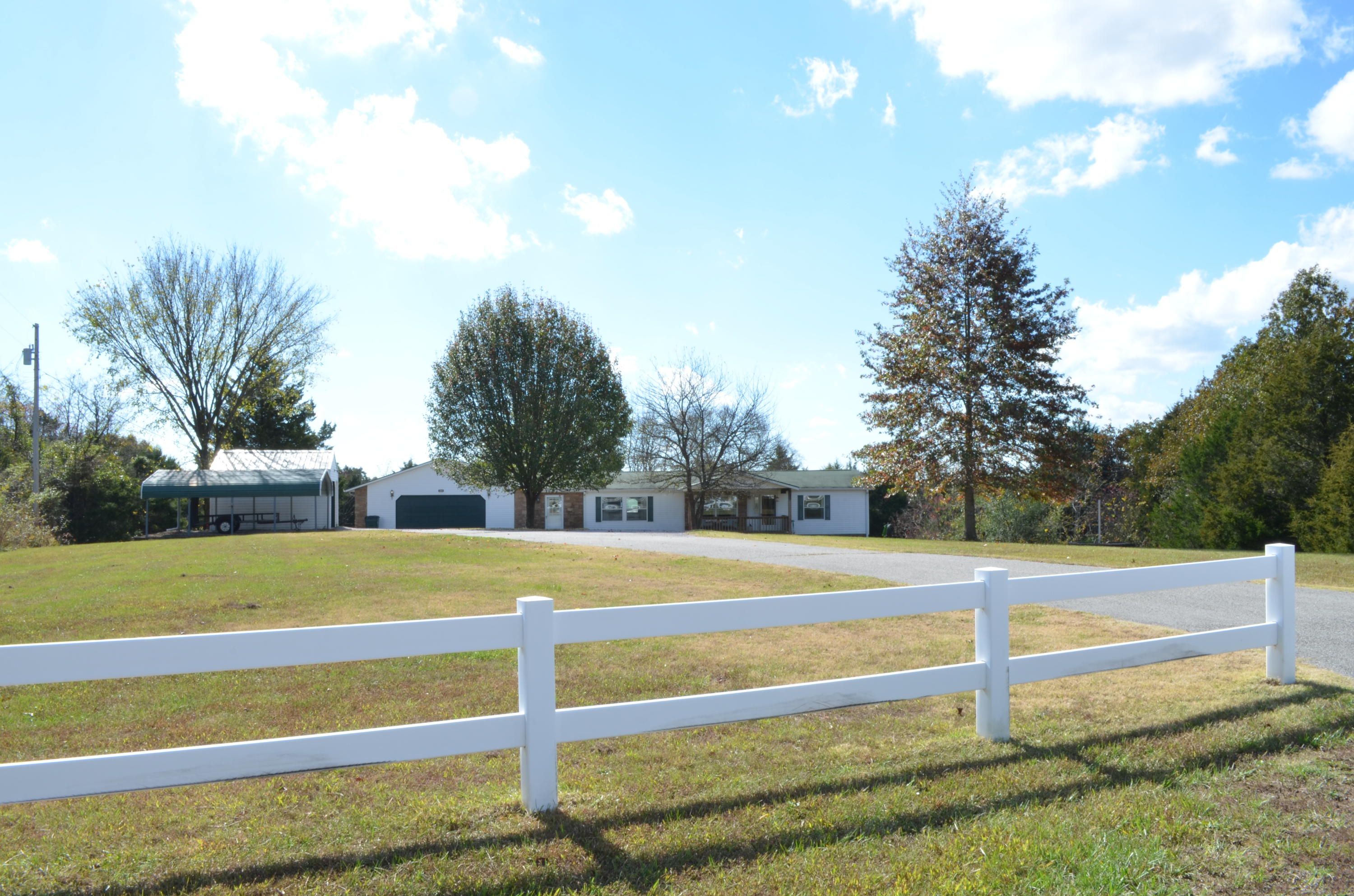 Reeds Spring, Stone County, MO House for sale Property ID: 408670575 ...