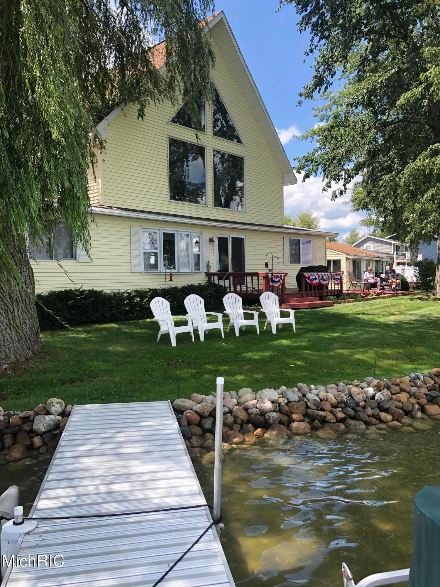 Weidman, Isabella County, MI Lakefront Property, Waterfront Property ...