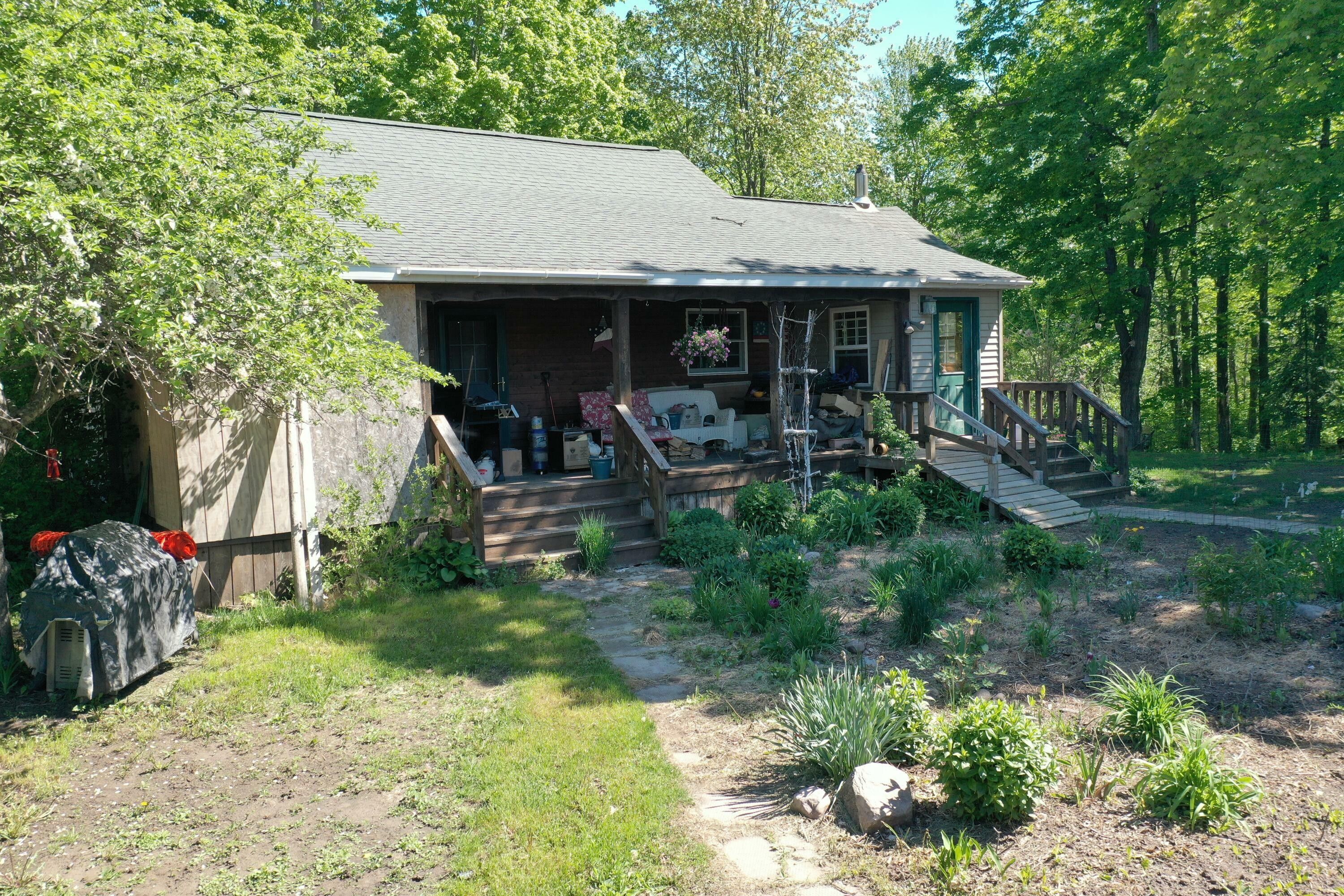 25425 RABER RD, Goetzville, MI 49736 | MLS: 22-460 | LandWatch