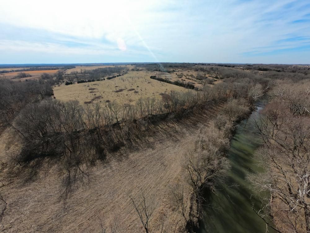 1033 140th, Redfield, KS 66769 | MLS: Bourbon 165 | LandWatch