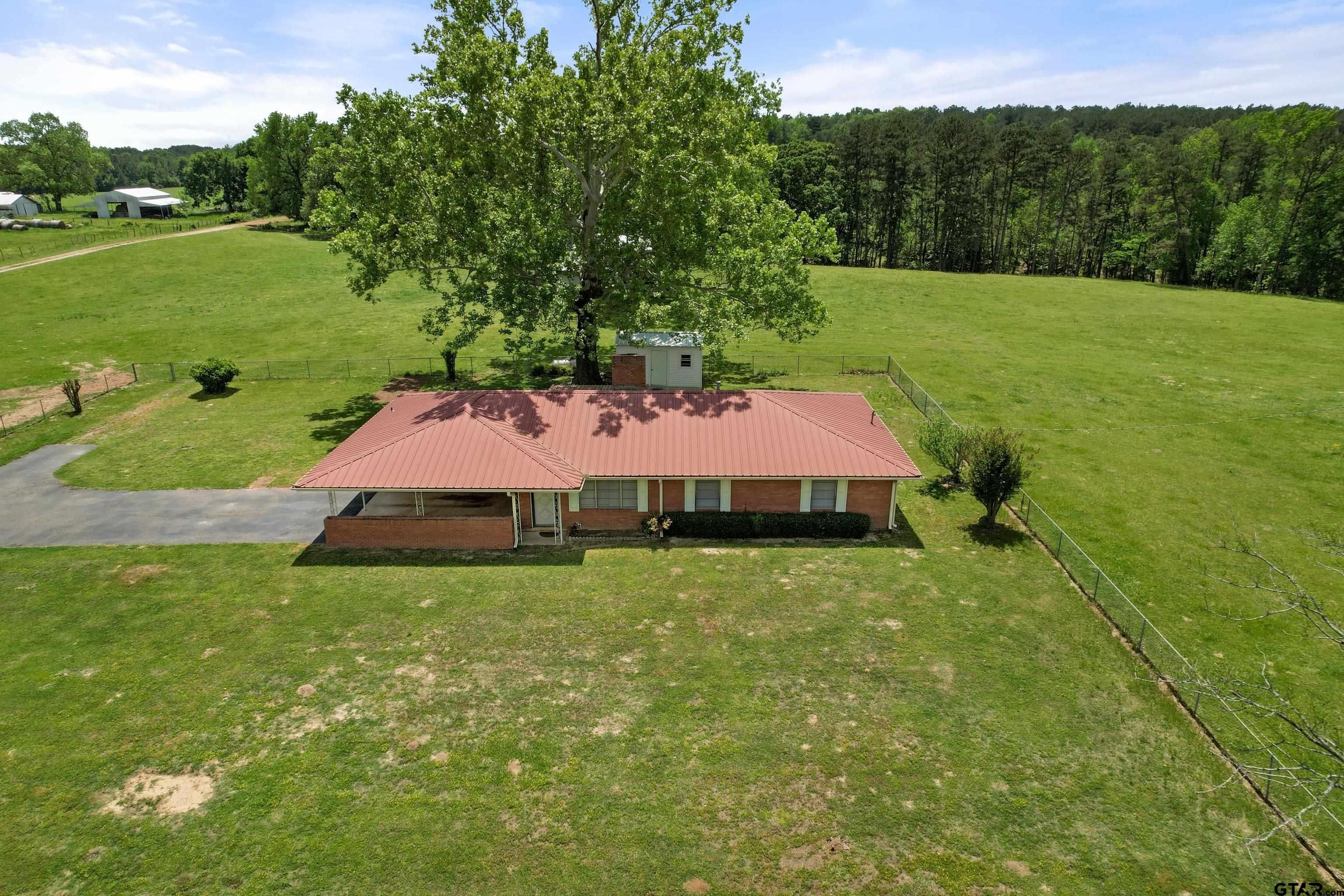 Gilmer, Upshur County, TX Farms and Ranches, House for sale Property ID ...