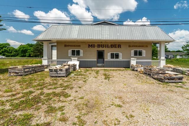137 E LAPEER Street, Peck, MI 48466 | MLS: 20230009312 | LandWatch