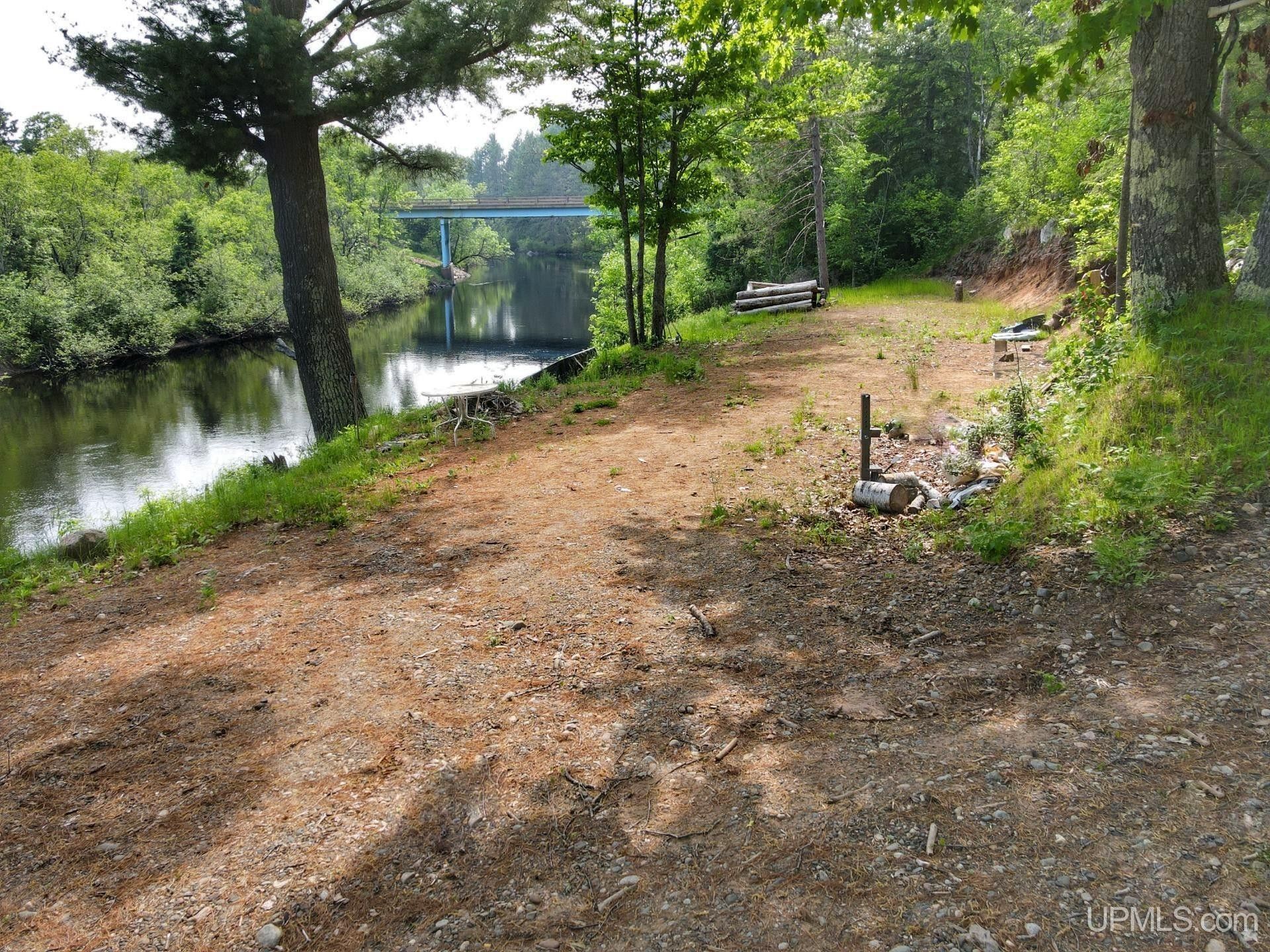 Channing, Marquette County, MI Lakefront Property, Waterfront Property ...