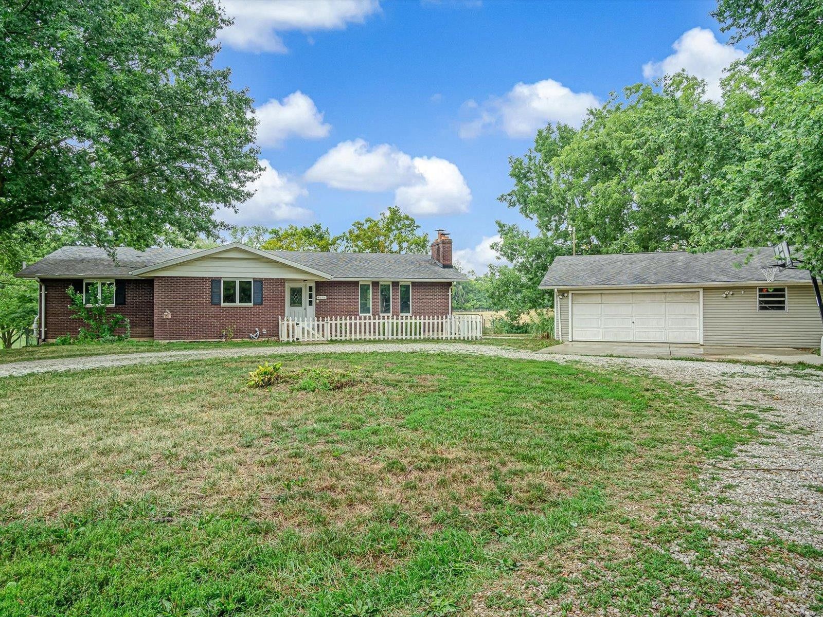 Waterloo, Monroe County, IL House for sale Property ID: 417285840 ...