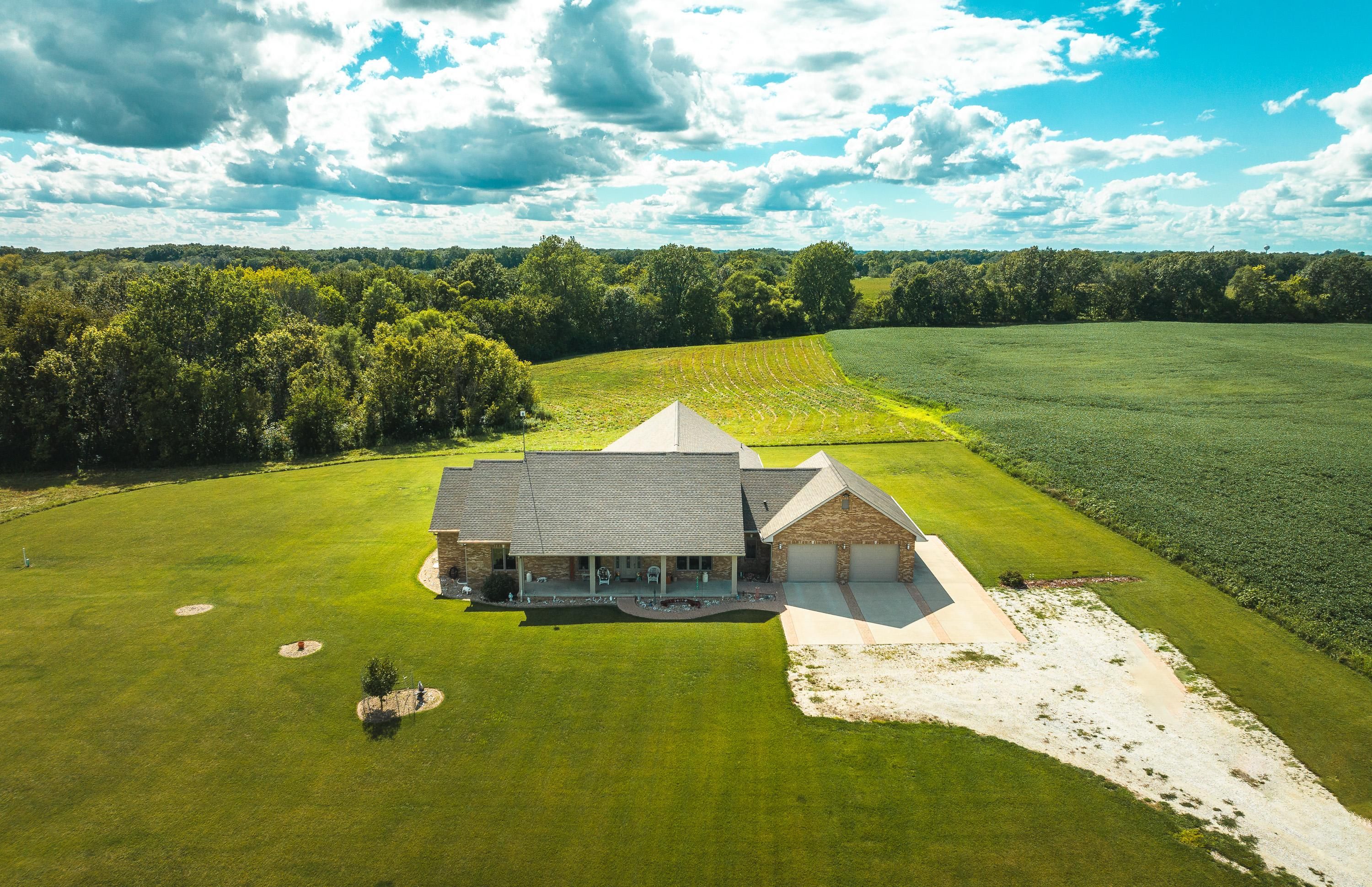 272 NE 1350 Ave, Greenfield, IL 62044 | MLS: 23048827 | LandWatch