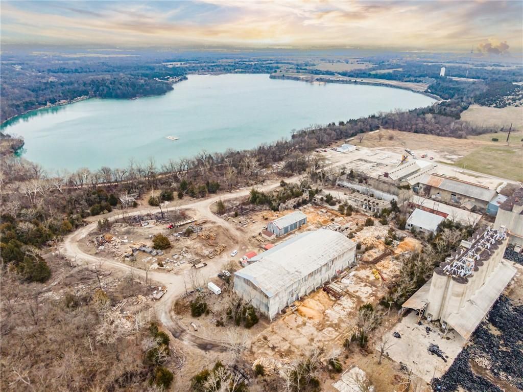 302 Portland Street, Iola, KS 66749 | MLS: 2427182 | LandWatch