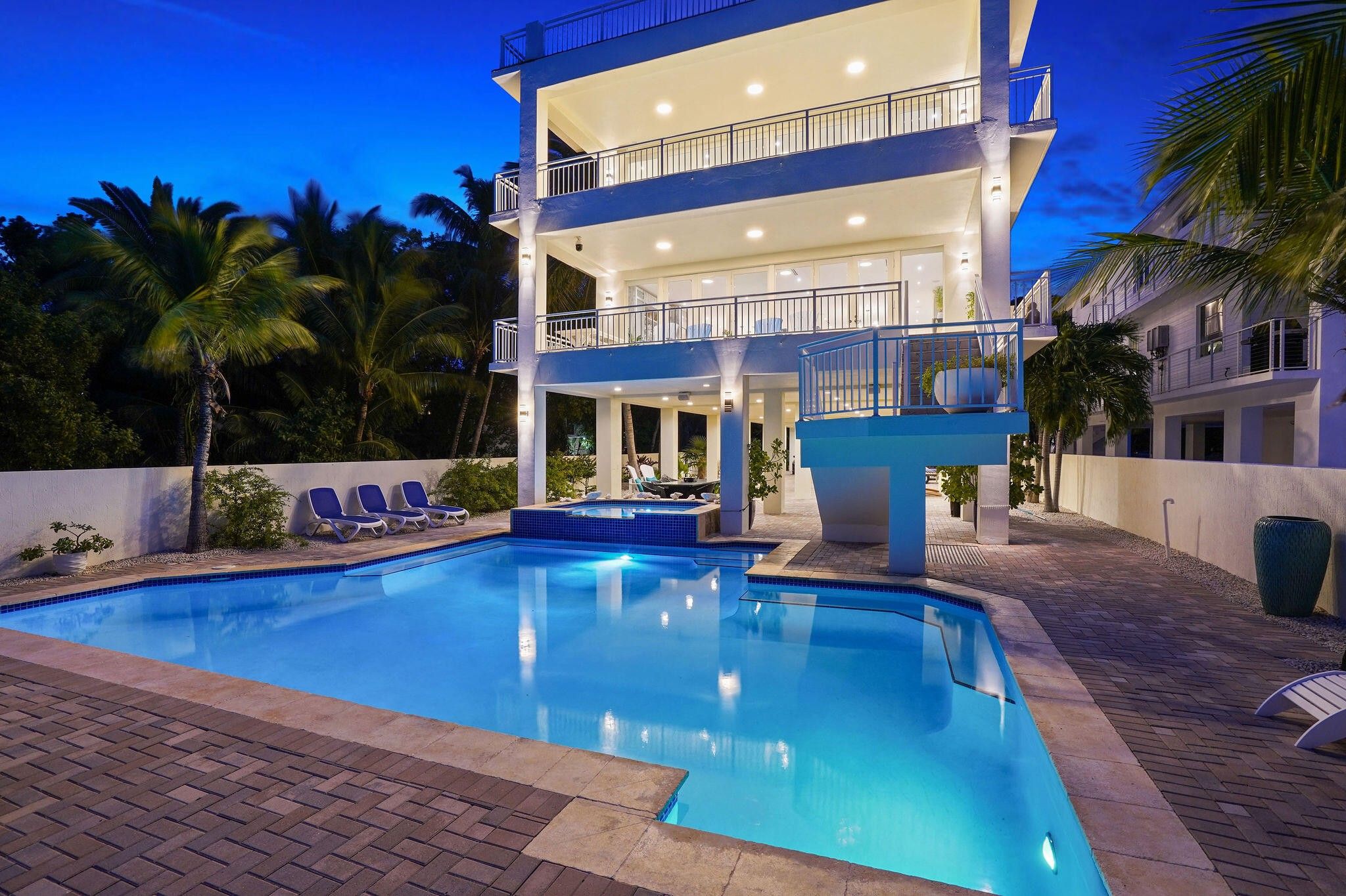 Key Largo, Monroe County, FL Lakefront Property, Waterfront Property ...