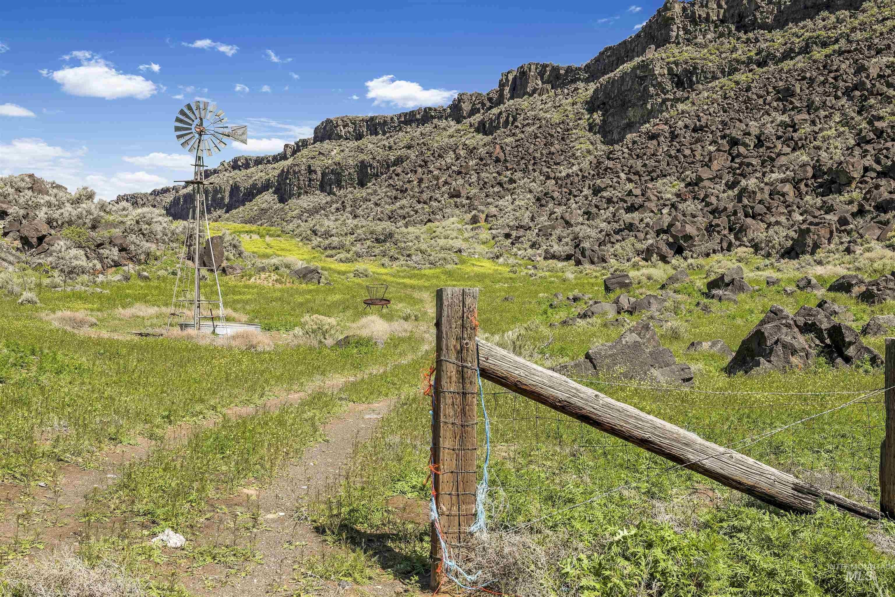 Tbd Hwy 30, Bliss, ID 83330 | MLS: 98893923 | LandWatch