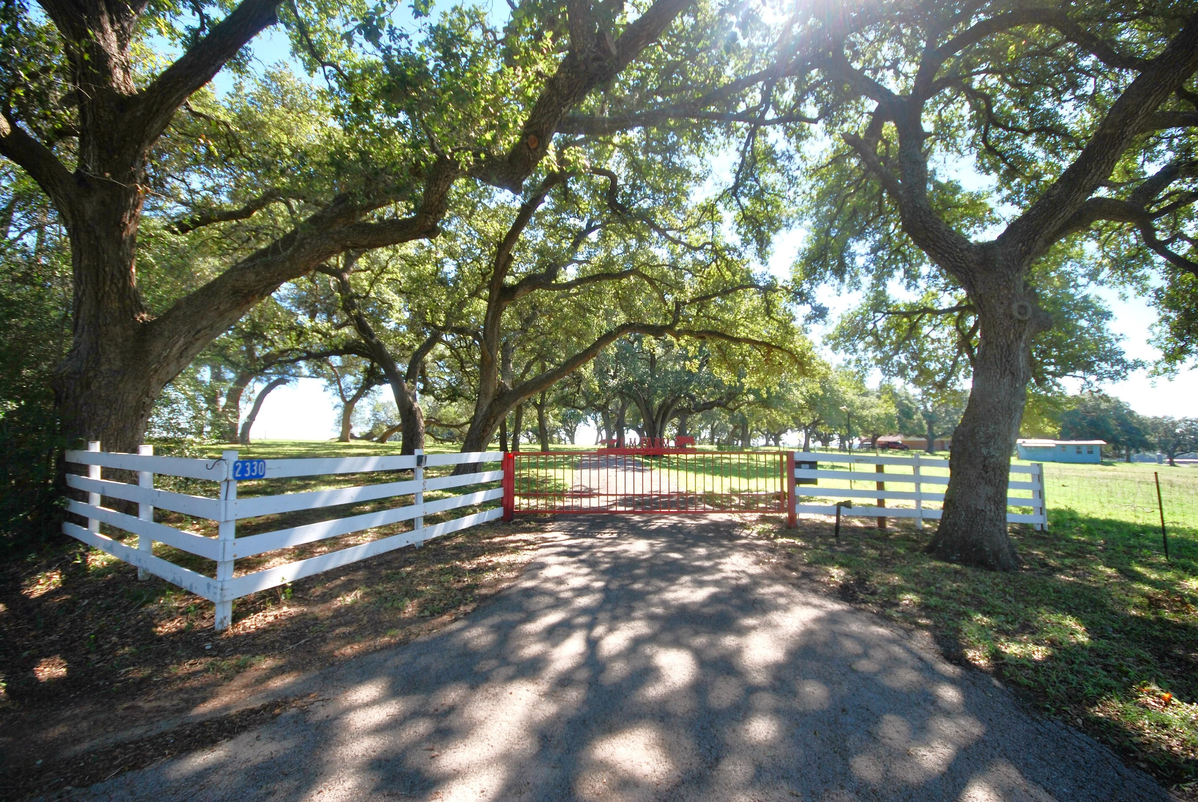 2330 Baca Loop, Flatonia, TX 78941 | MLS: 79451324 | LandWatch