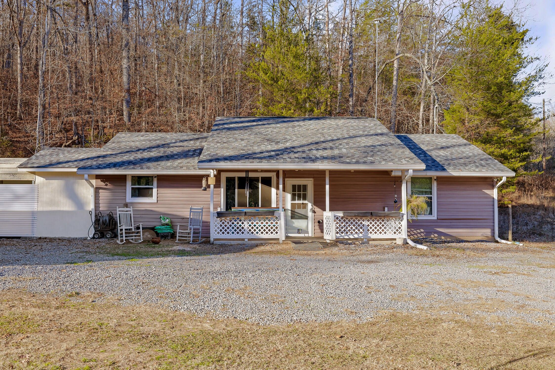 1158 Pryor Cove Rd, Jasper, TN 37347 | MLS: 1383137 | LandWatch