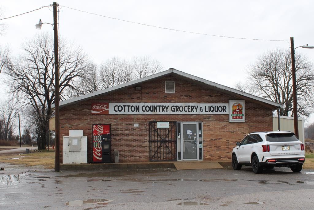 5221 MAIN STREET, Crawfordsville, AR 72327 | MLS: 40796 | LandWatch
