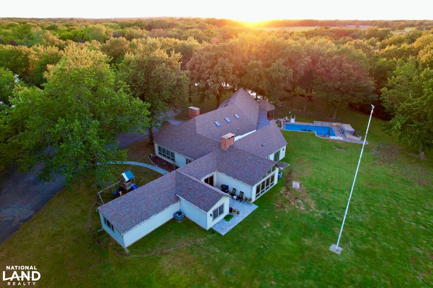 5243 170th Rd, Chanute, KS 66720 | LandWatch