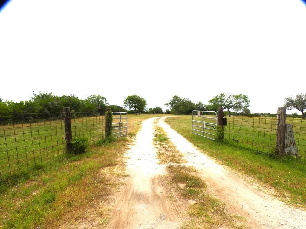 1068 Ramirez Road, Beeville, TX 78102 | LandWatch
