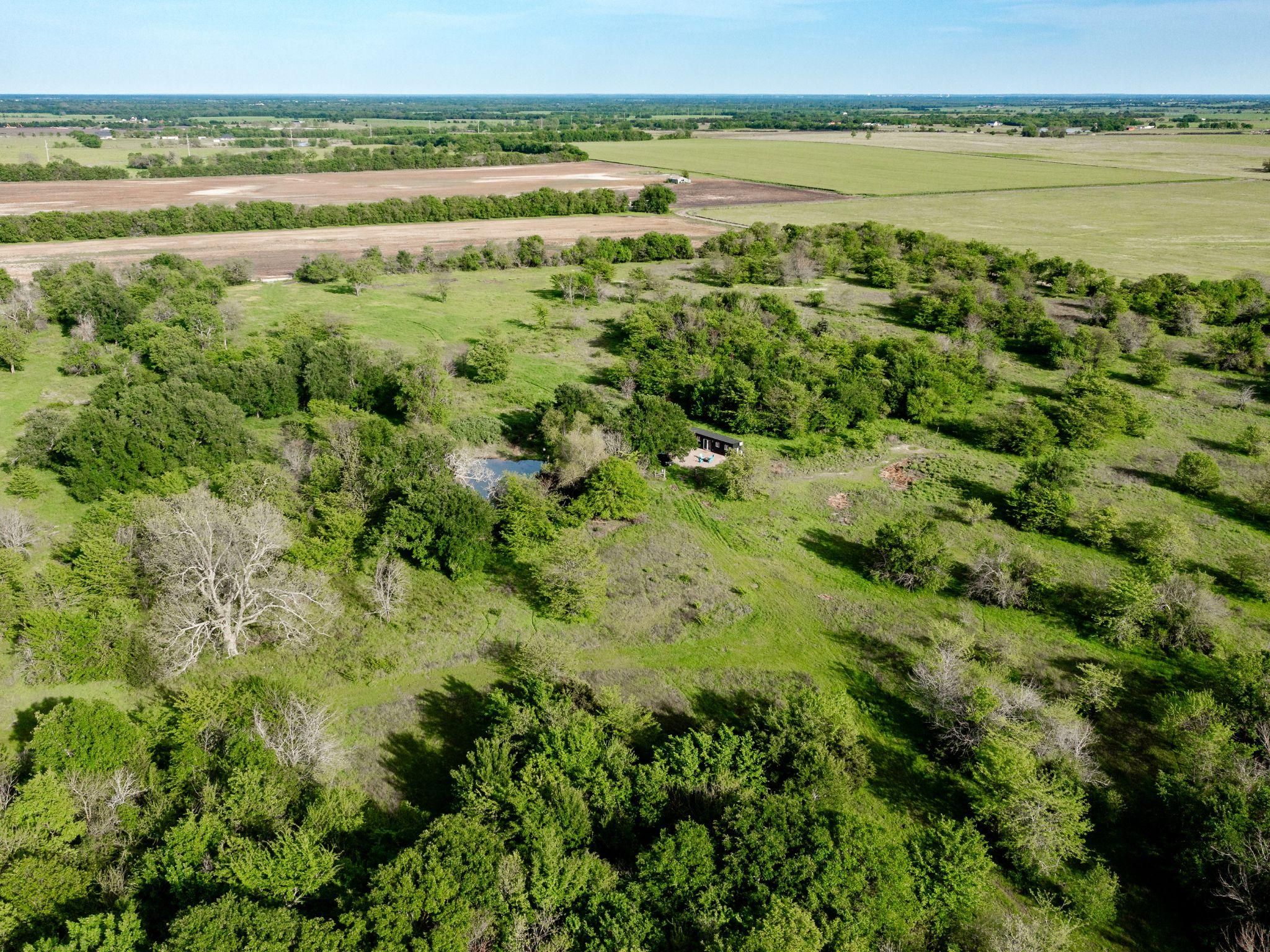 7902 County Road 4820q, Wolfe City, TX 75496 | MLS: 20464905 | LandWatch