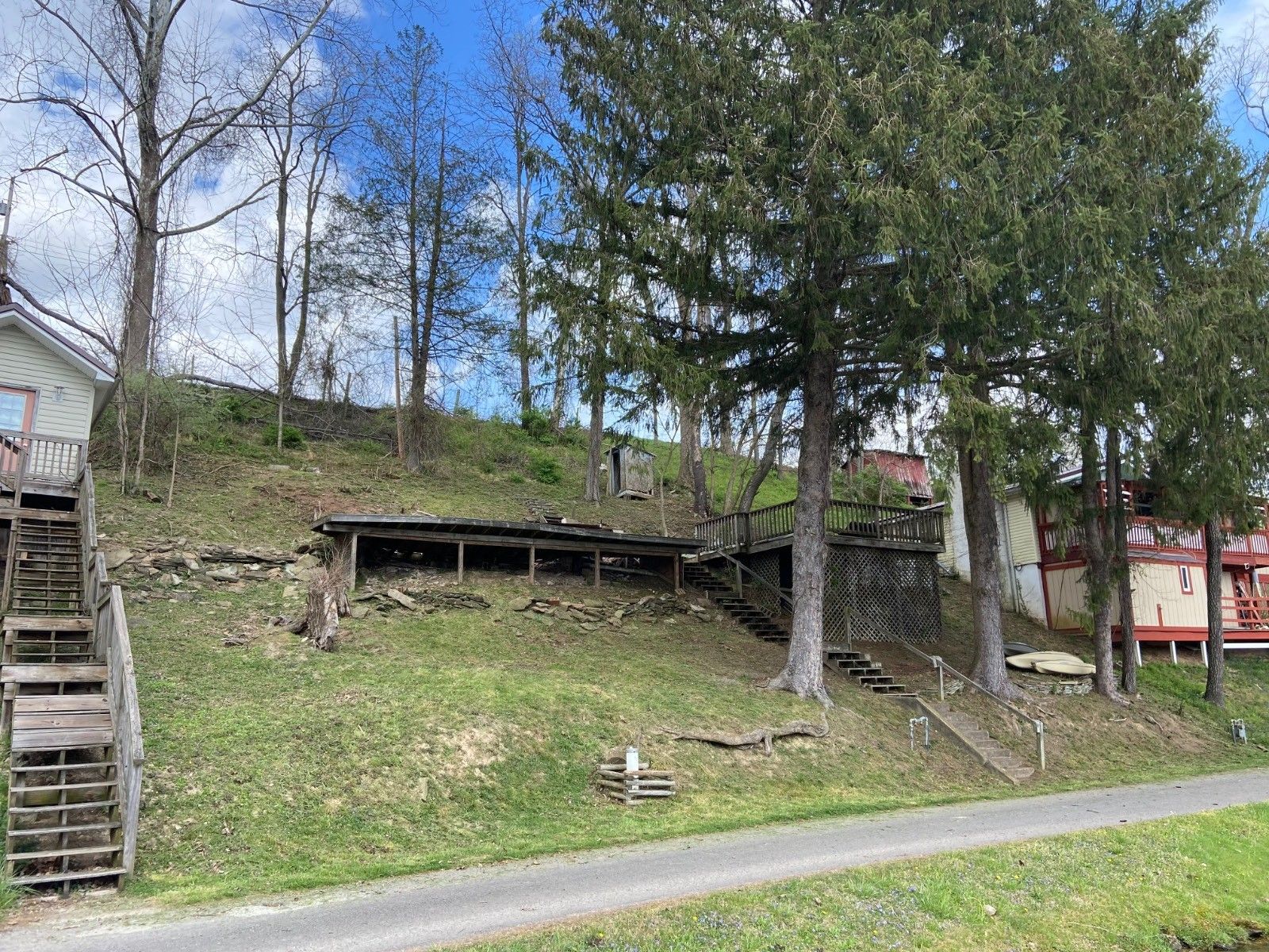 1098 Crystal Lake Rd, West Union, WV 26456 | MLS: 11281777 | LandWatch