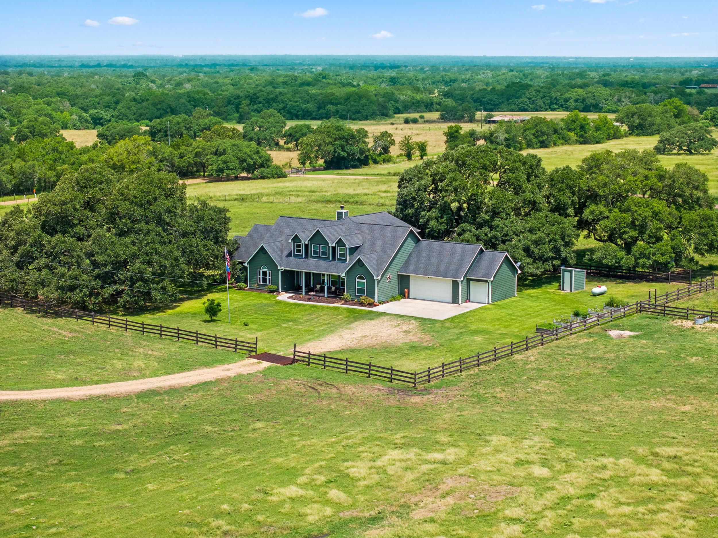 5534 Mach Rd, La Grange, TX 78945 | MLS: 19703429 | LandWatch
