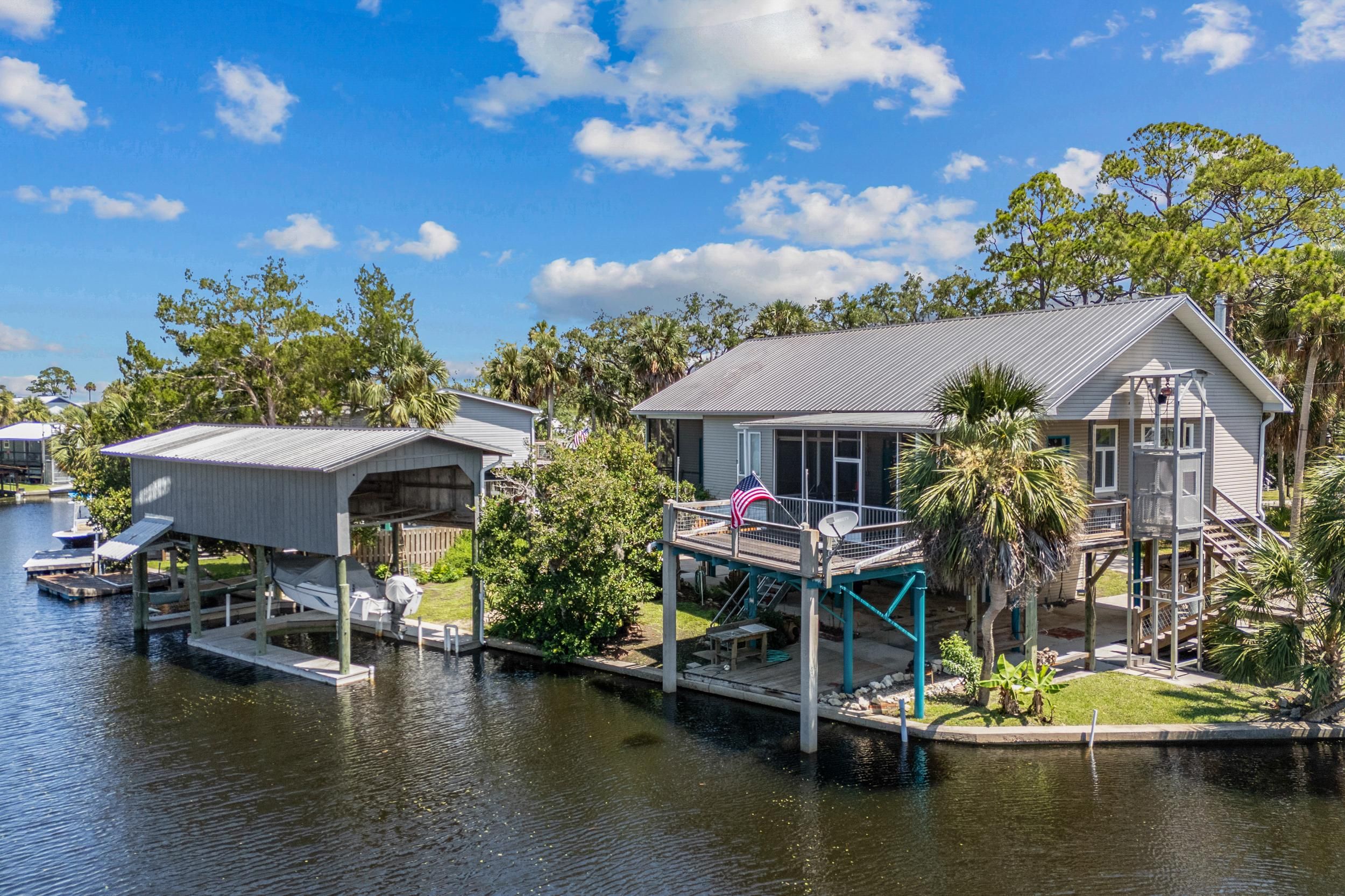 293 SE 221st St, Old Town, FL 32680 | MLS: 791021 | LandWatch