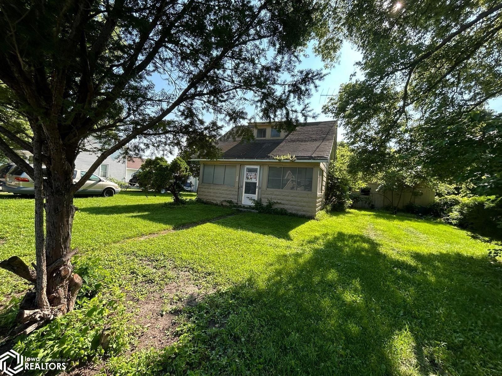 305 Jones Street, Fayette, IA 52142 | MLS: 6319834 | LandWatch
