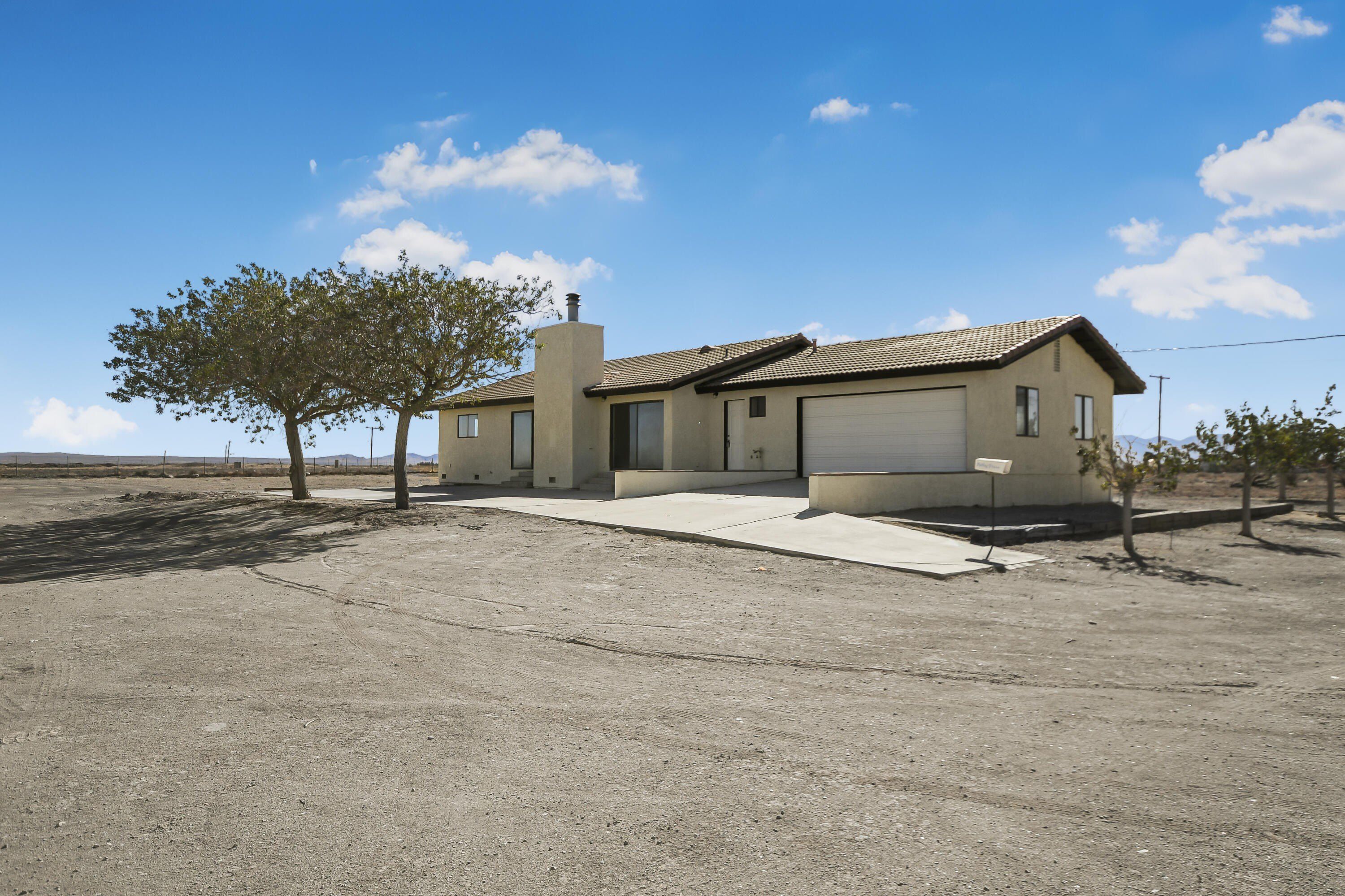 5701 E Avenue E, Lancaster, CA 93535 | MLS: 24009010 | LandWatch