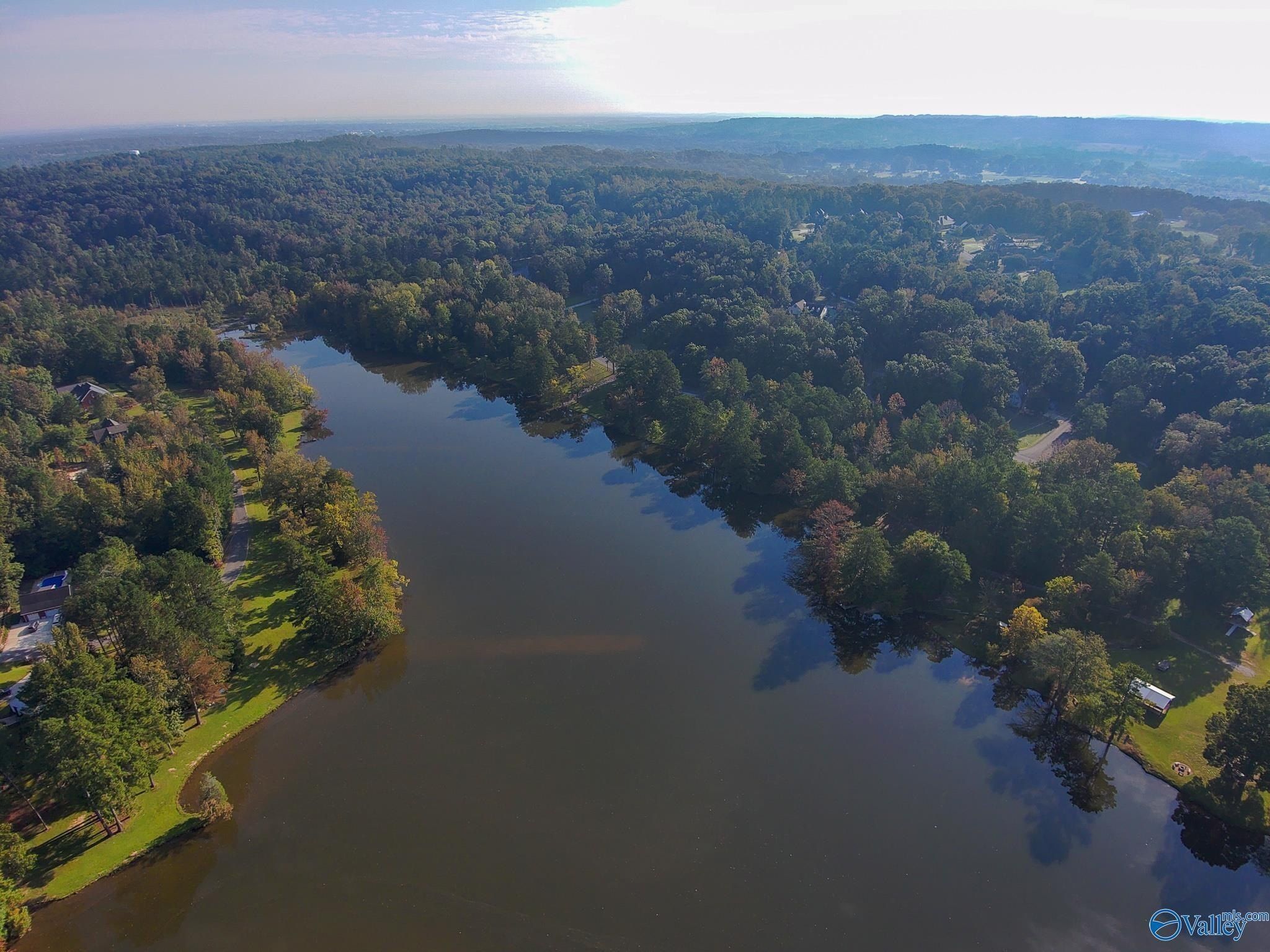 3905 Fall Bluff Drive, Decatur, AL 35603 | MLS: 21878226 | LandWatch