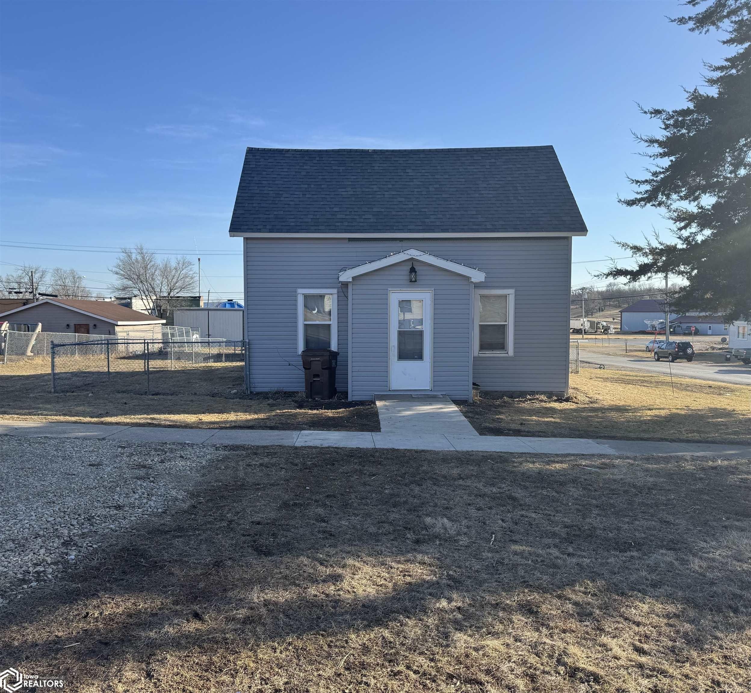 201 Center Street, Garwin, IA 50632 | MLS: 6325562 | LandWatch