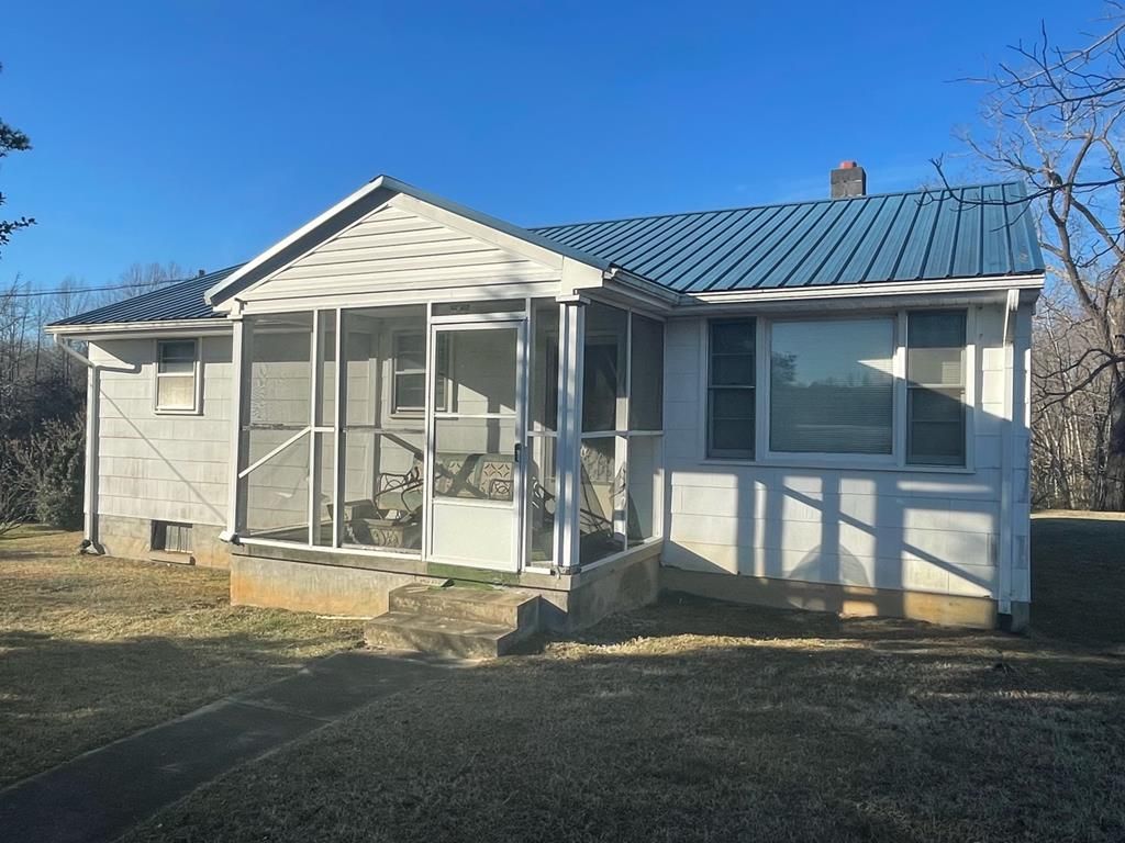 833 Goose Creek Rd, Cullen, VA 23934 | MLS: 56789 | LandWatch