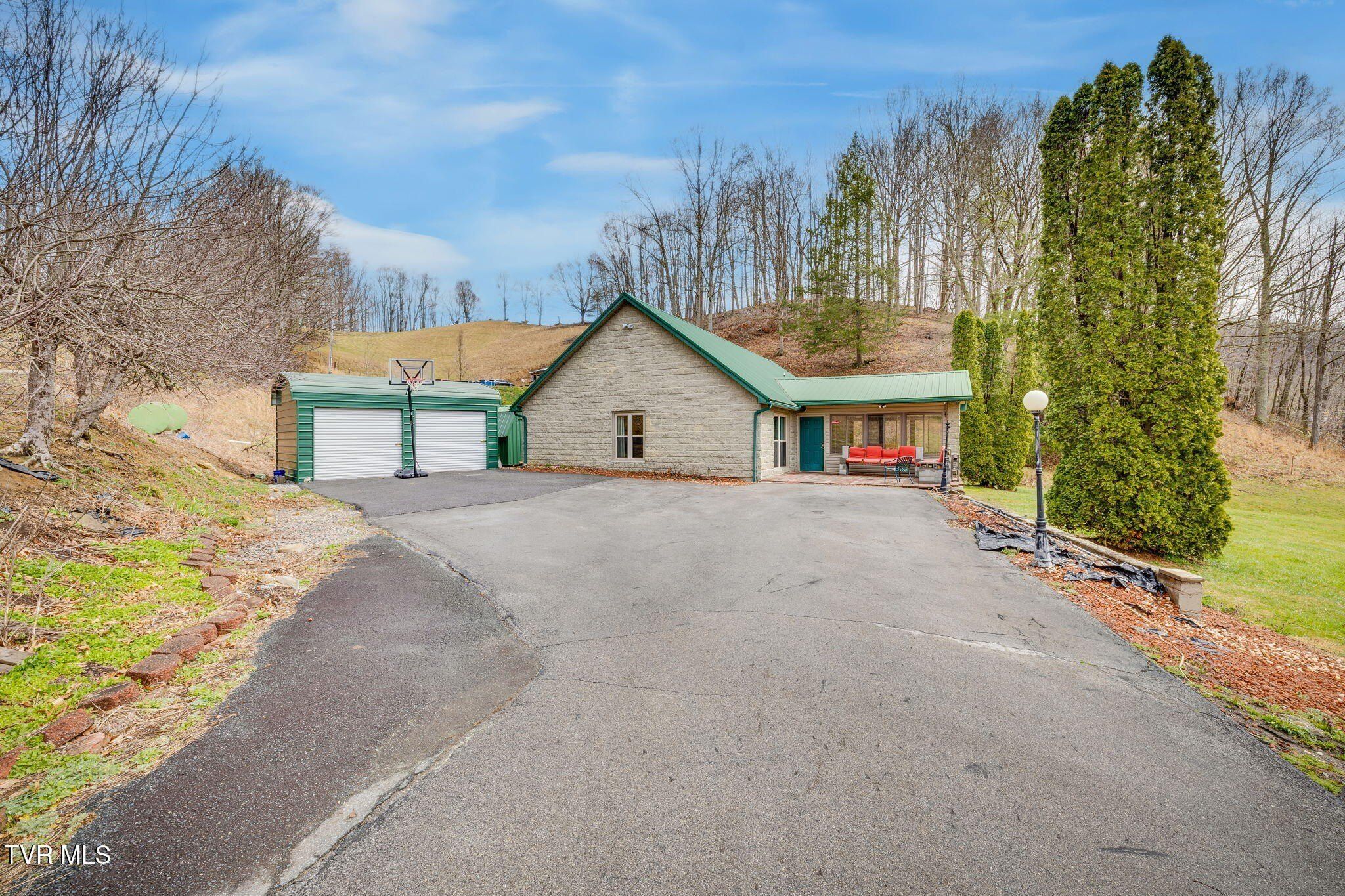 335 Shell Creek Road, Roan Mountain, TN 37687 | MLS: 9977789 | LandWatch