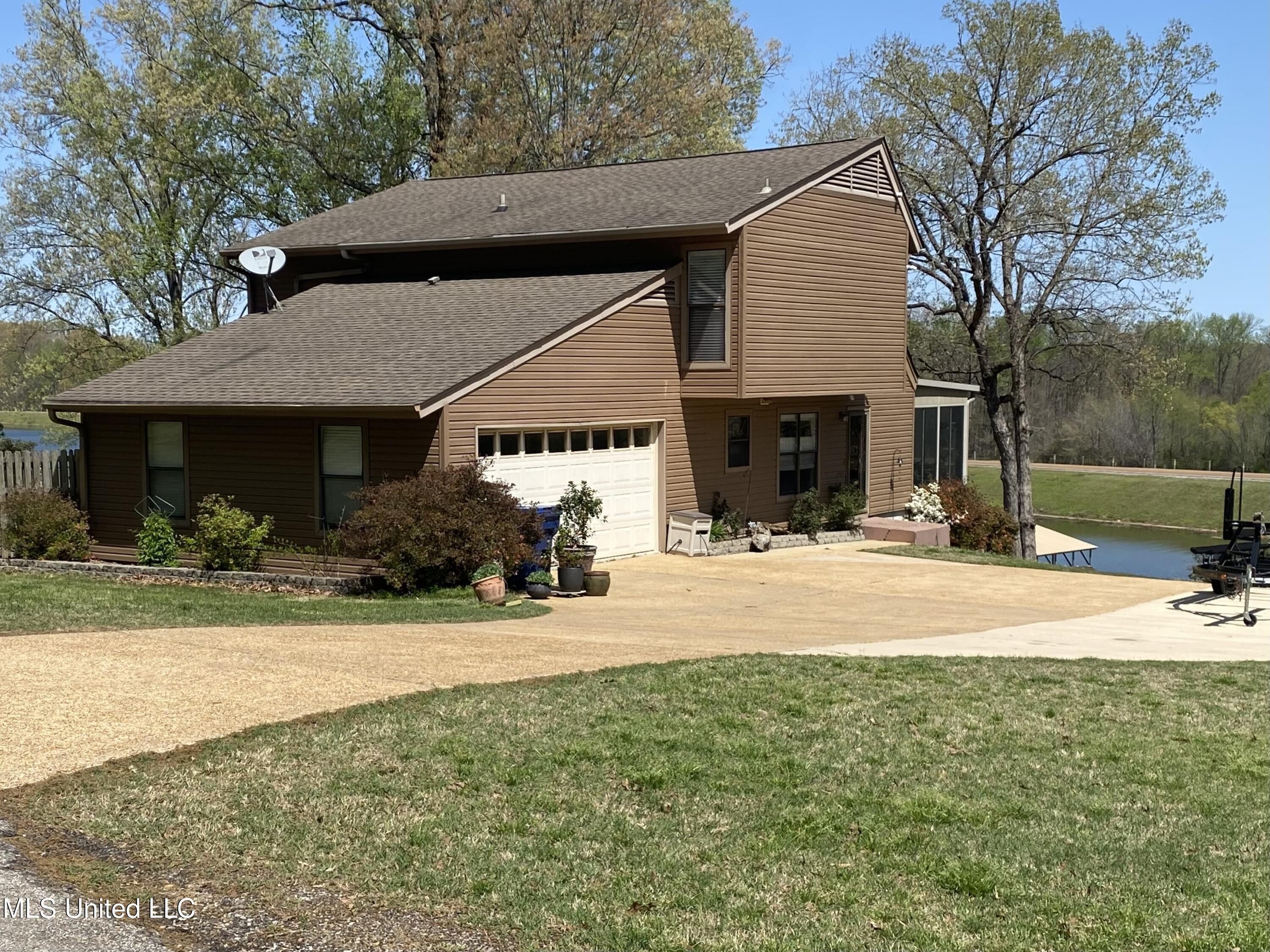 4858 Victoria Drive, Nesbit, MS 38651 | MLS: 4107382 | LandWatch