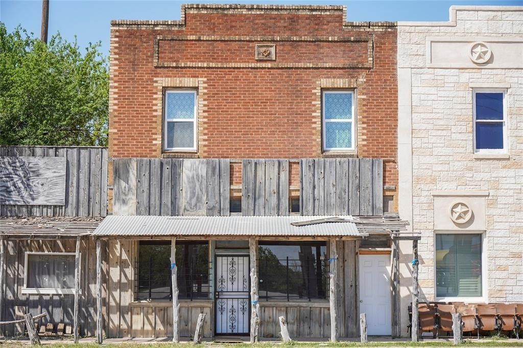 109 E Dempsey Street, Bryson, TX 76427 | MLS: 20906504 | LandWatch