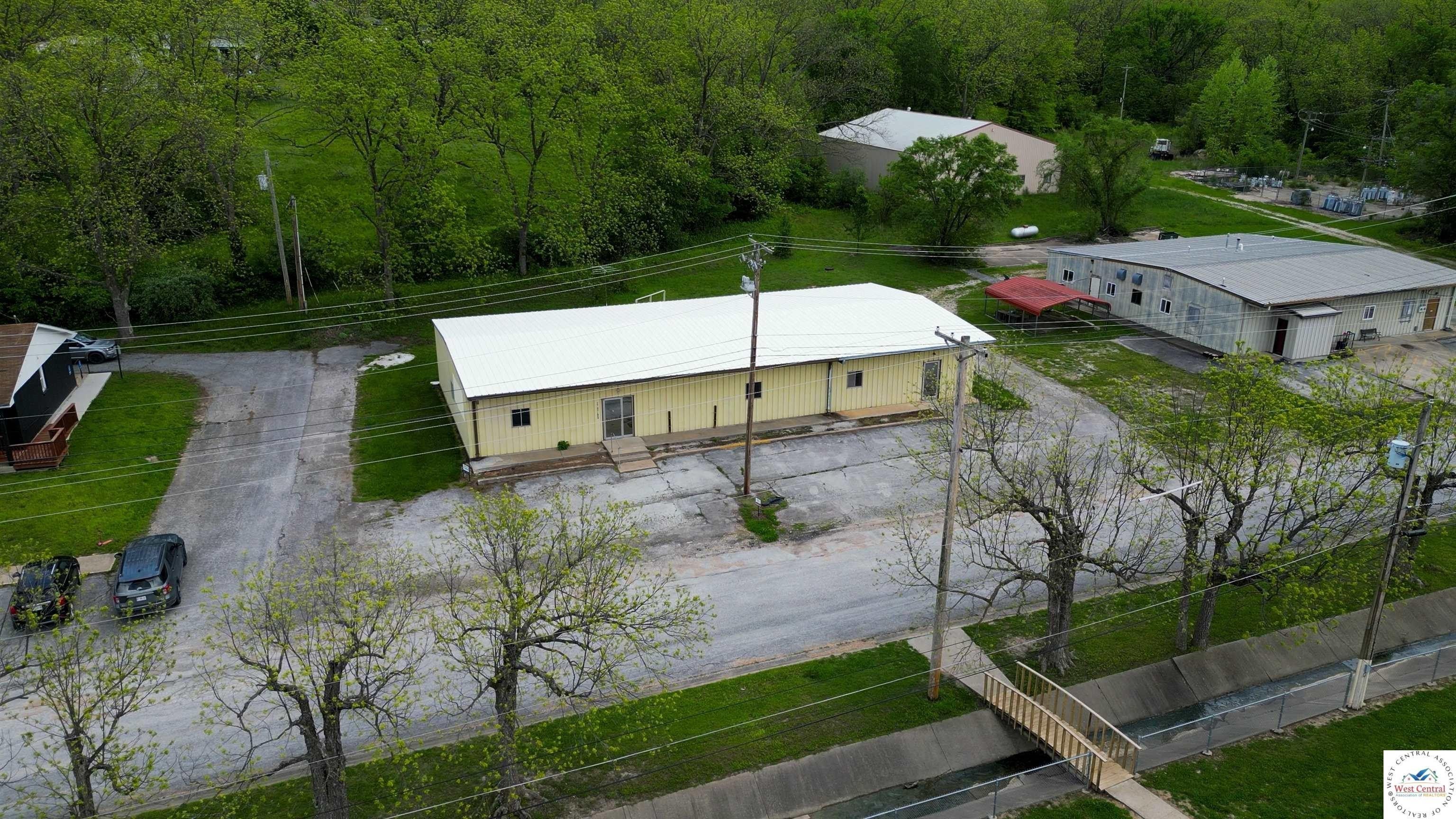 465 Hailsman, Osceola, MO 64776 | MLS: 95779 | LandWatch