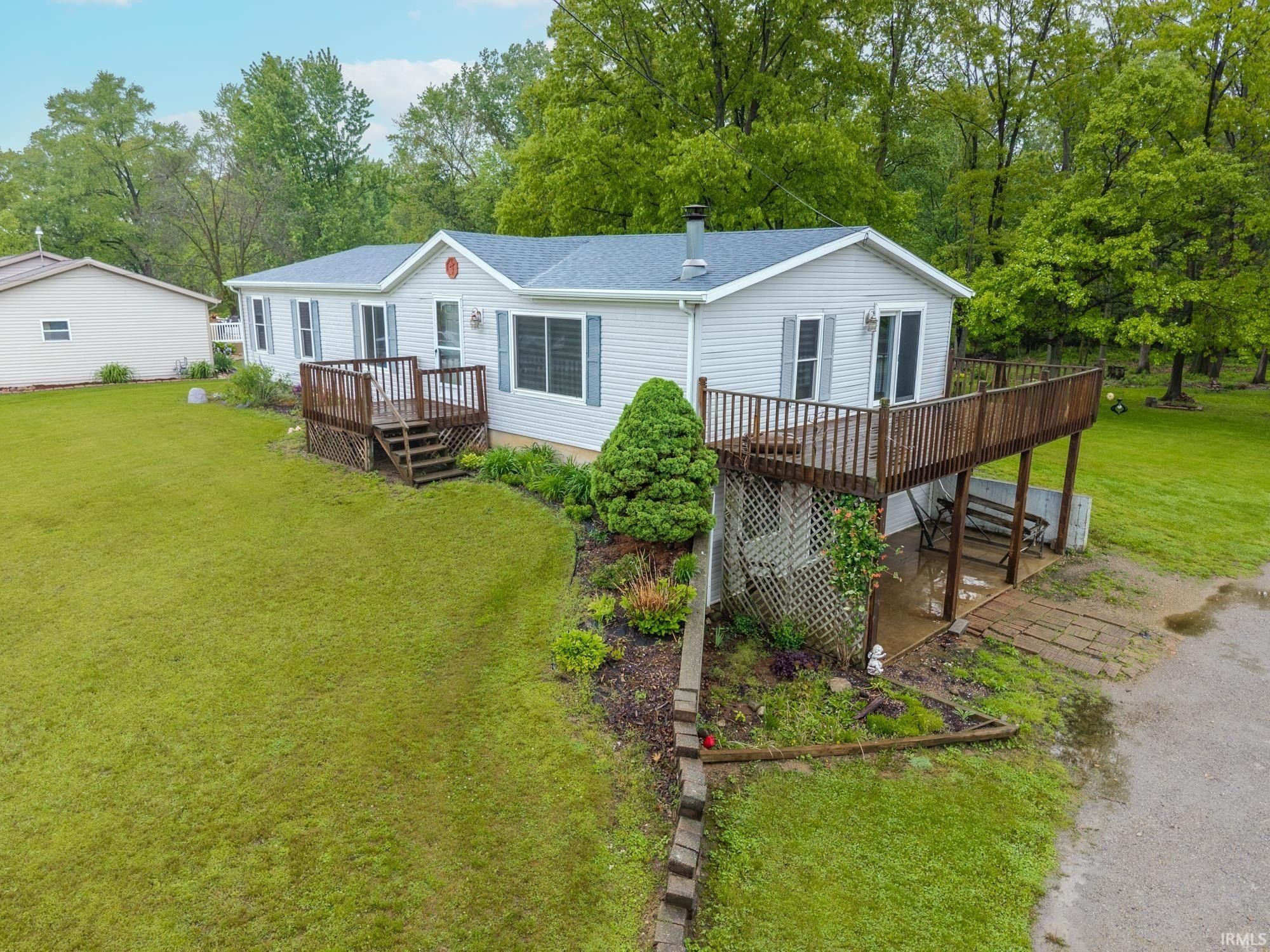 815 W w 575 s, Wolcottville, IN 46795 | MLS: 202519400 | LandWatch