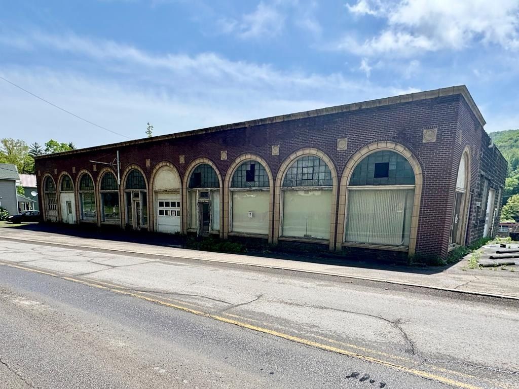 22 E Main St, Galeton, PA 16922 | MLS: 31722532 | LandWatch