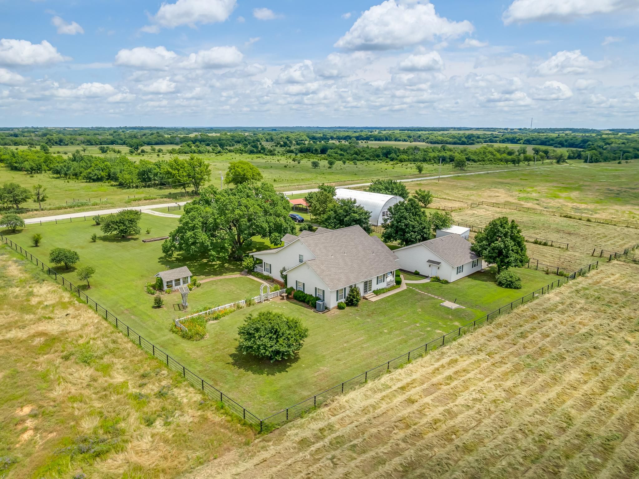 4919 E Lone Chimney Rd, Glencoe, OK 74032 | LandWatch
