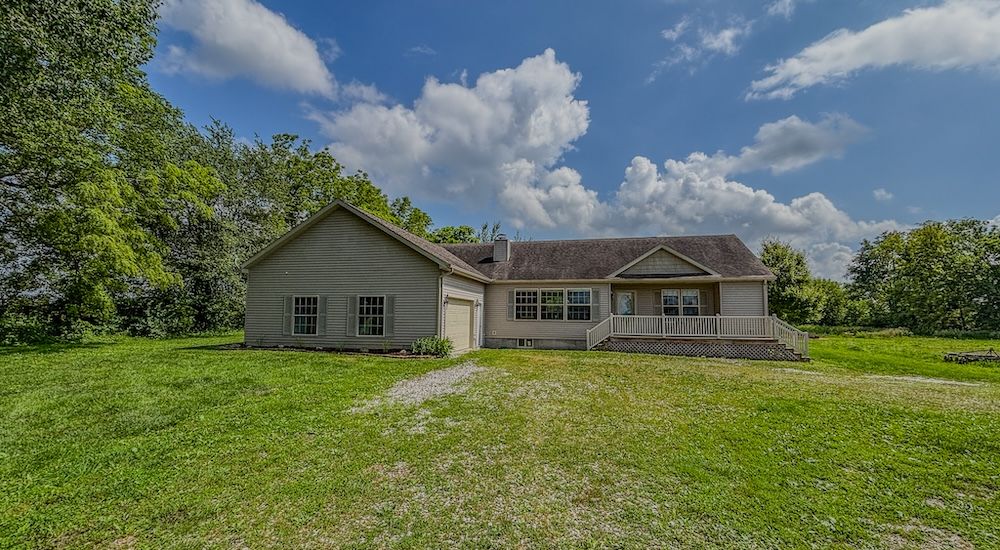 2005 West County Road 450 South, Sullivan, IN 47882 | MLS: 106703 ...