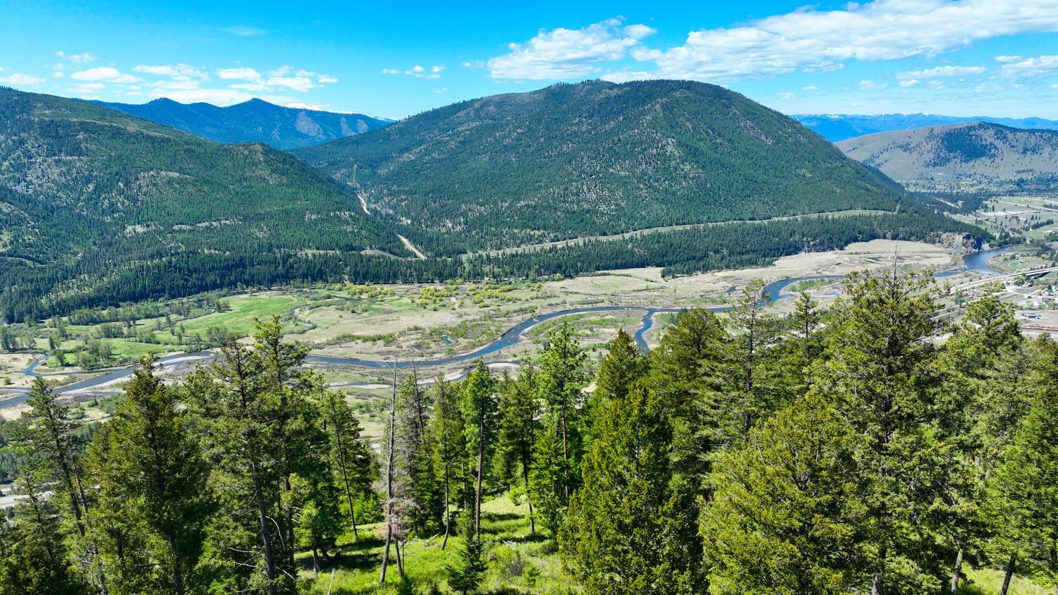 242 acres in Potomac, MT, 59823 | MLS: 30053114 | LandWatch