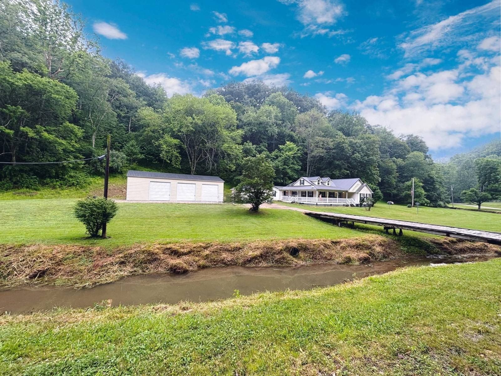 141 Canoe Run Road, Looneyville, WV 25259 | MLS: 11530826 | LandWatch