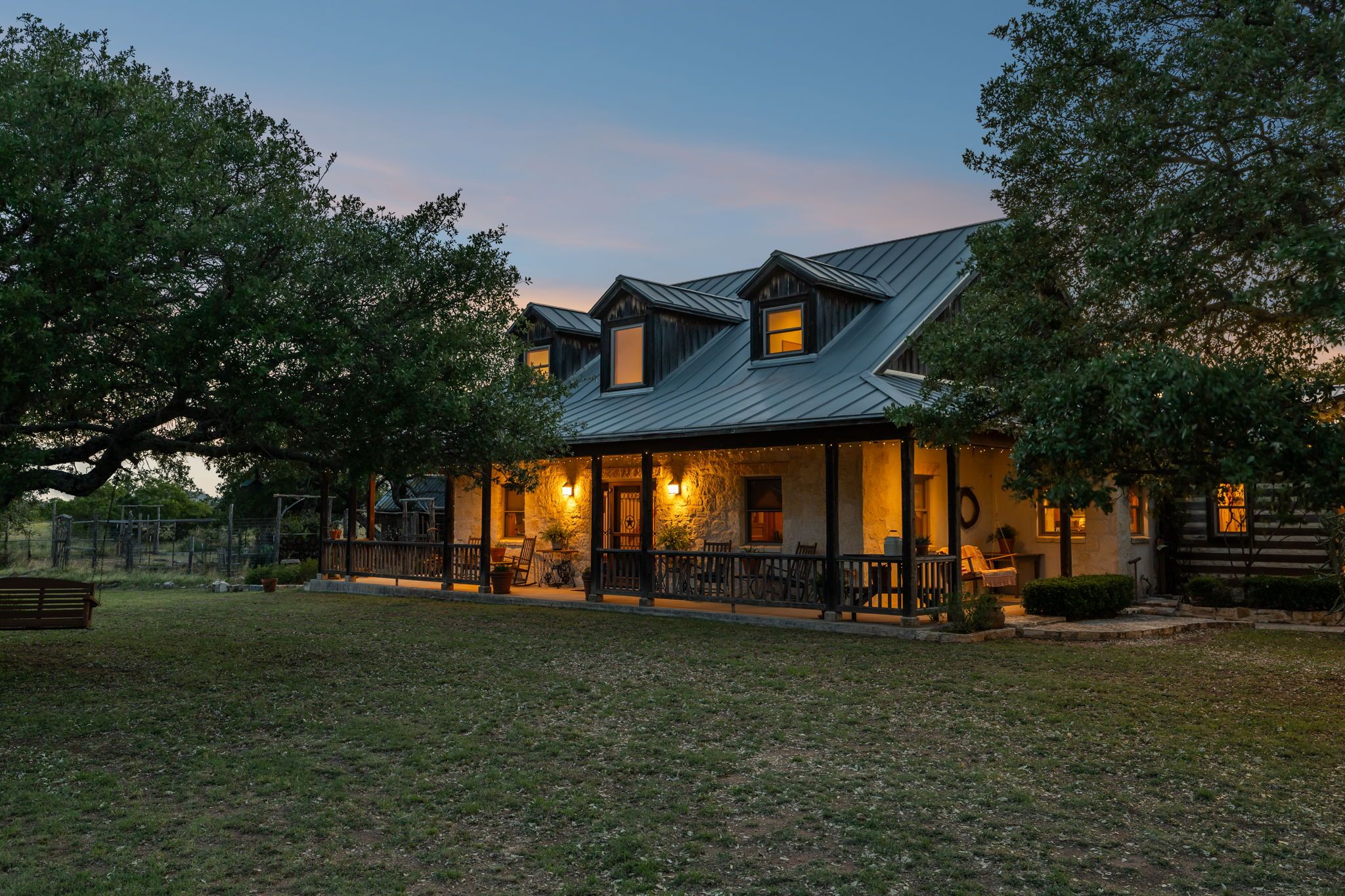 1900 Granite Springs Drive, Fredericksburg, TX 78624 | MLS: sabor ...