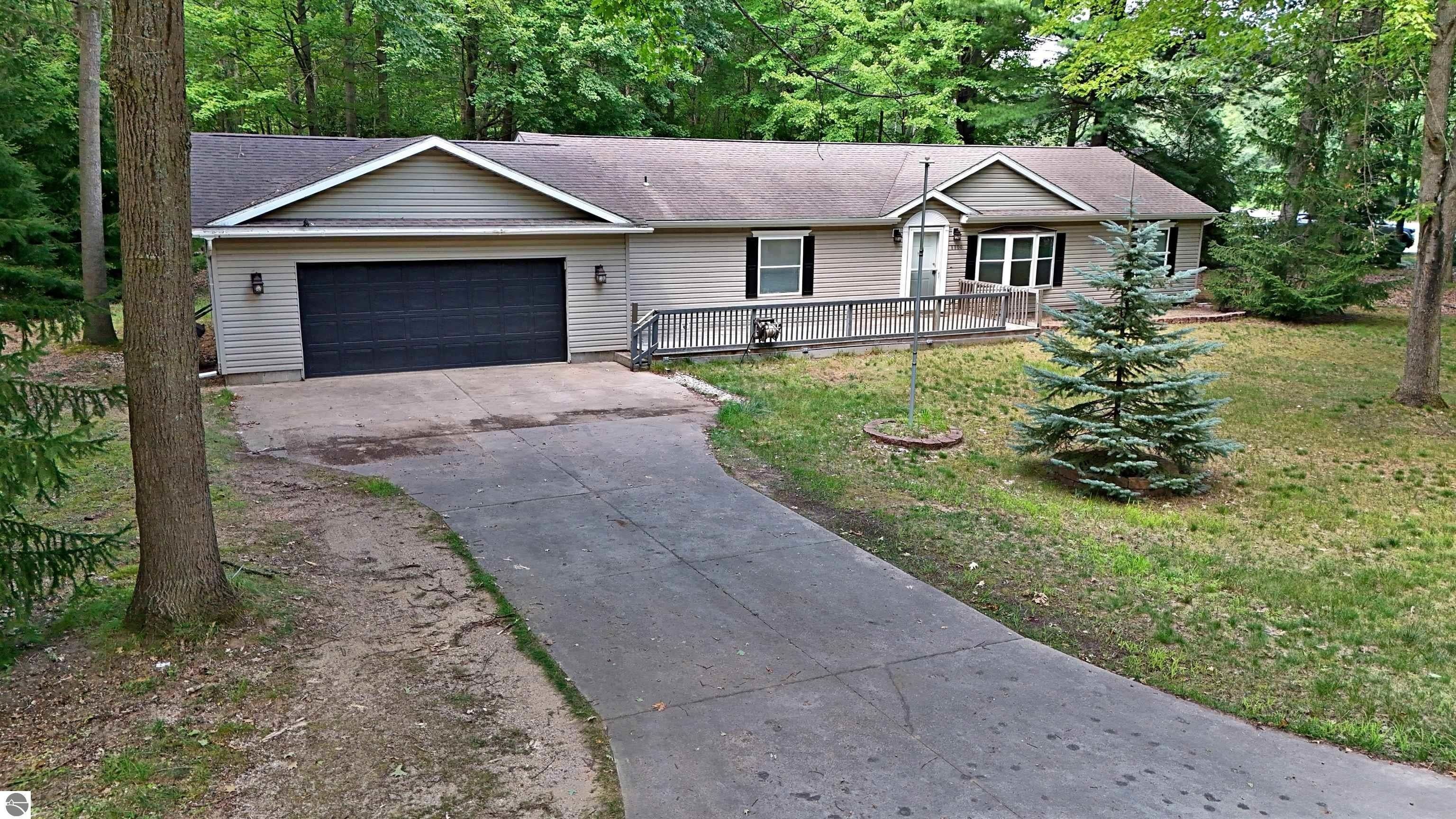8800 Longview Drive, Canadian Lakes, MI 49346 | MLS: 1937360 | LandWatch