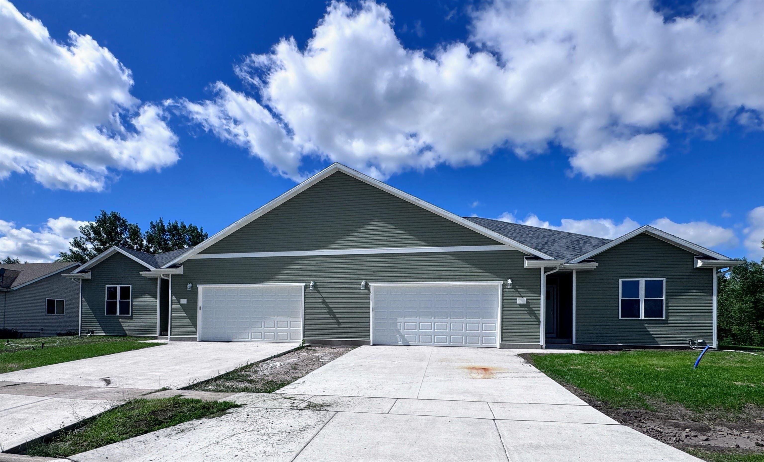690 N Main Street, Fall River, WI 53932 | MLS: 2007741 | LandWatch