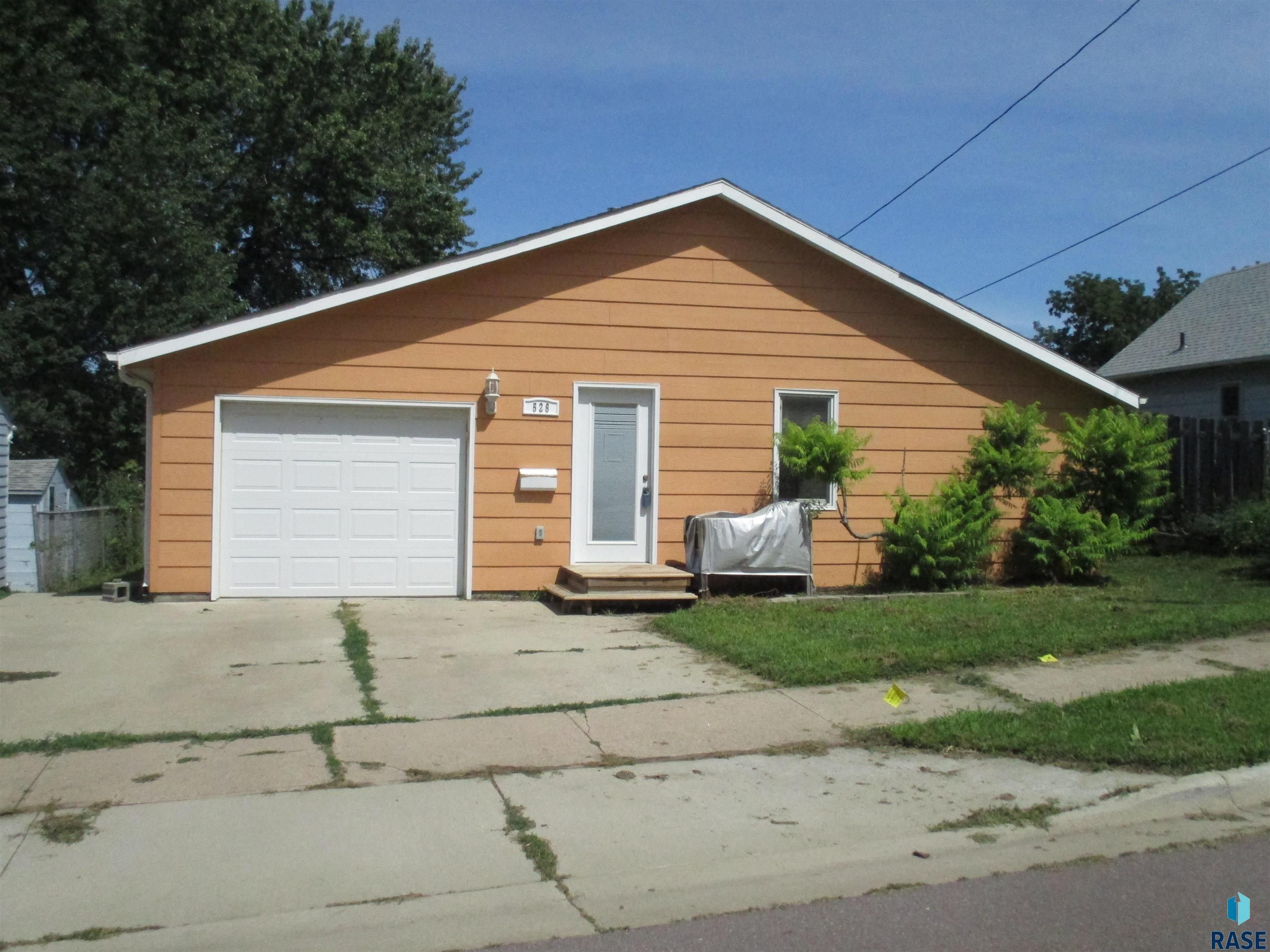 528 W Bailey St, Sioux Falls, SD 57104 | MLS: 22506175 | LandWatch