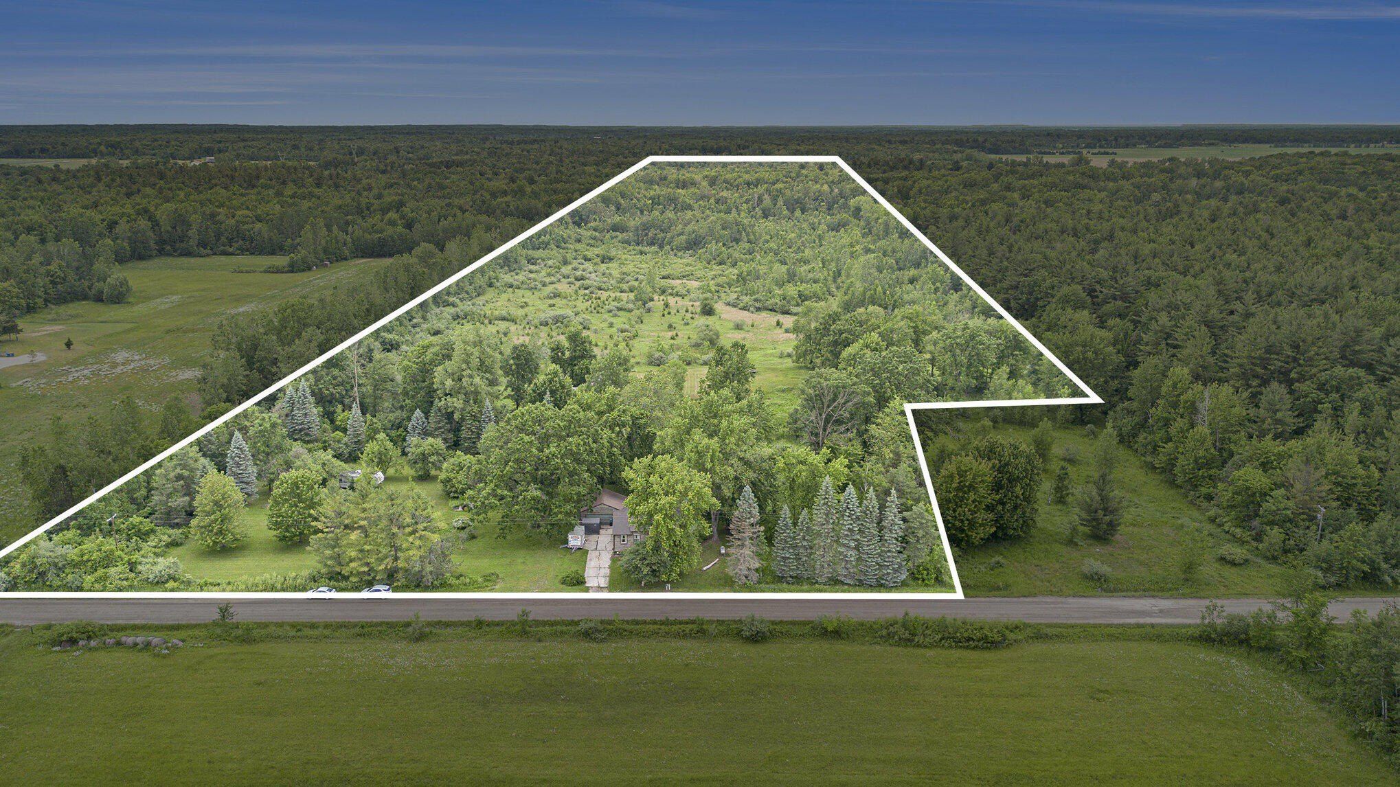 2146 W Pinconning Road, Rhodes, MI 48652 | MLS: 25025848 | LandWatch
