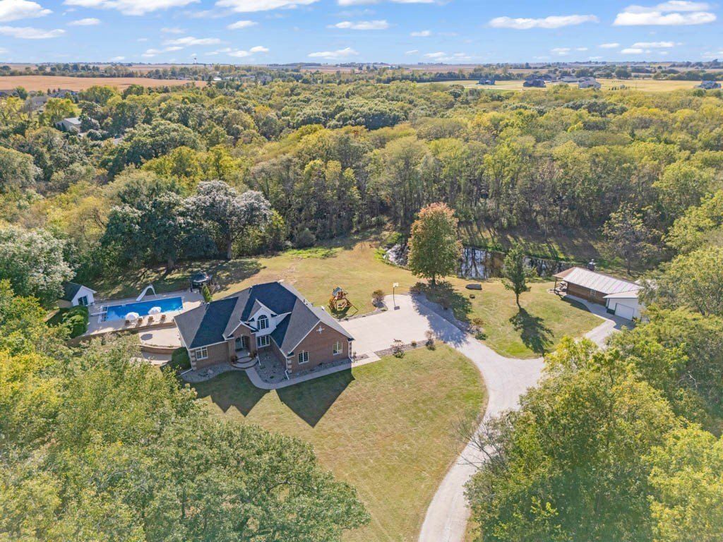 7585 NE Bluff Drive, Bondurant, IA 50035 | MLS: 728120 | LandWatch