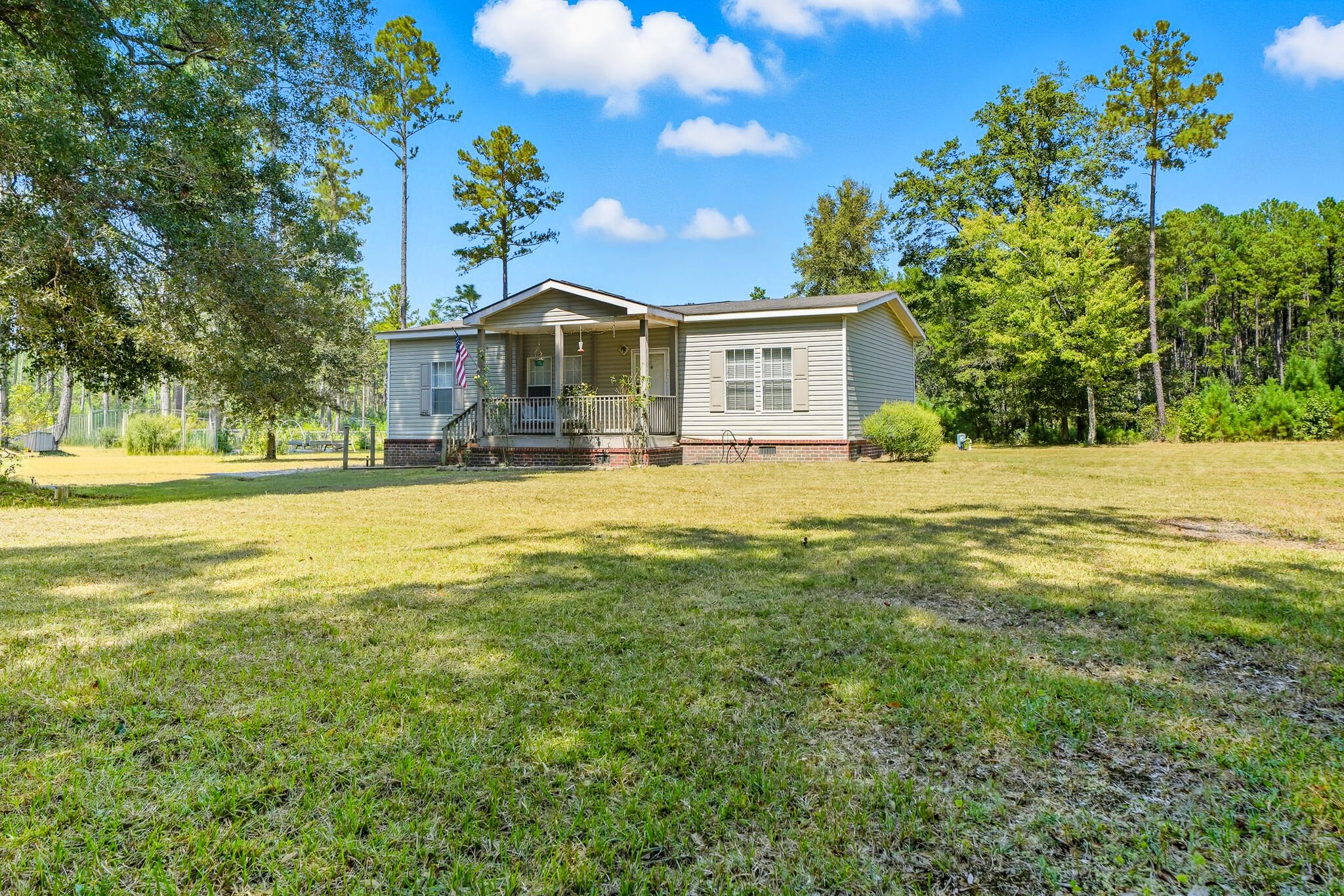 2290 Bethera Road, Bonneau, SC 29431 | MLS: 25025498 | LandWatch